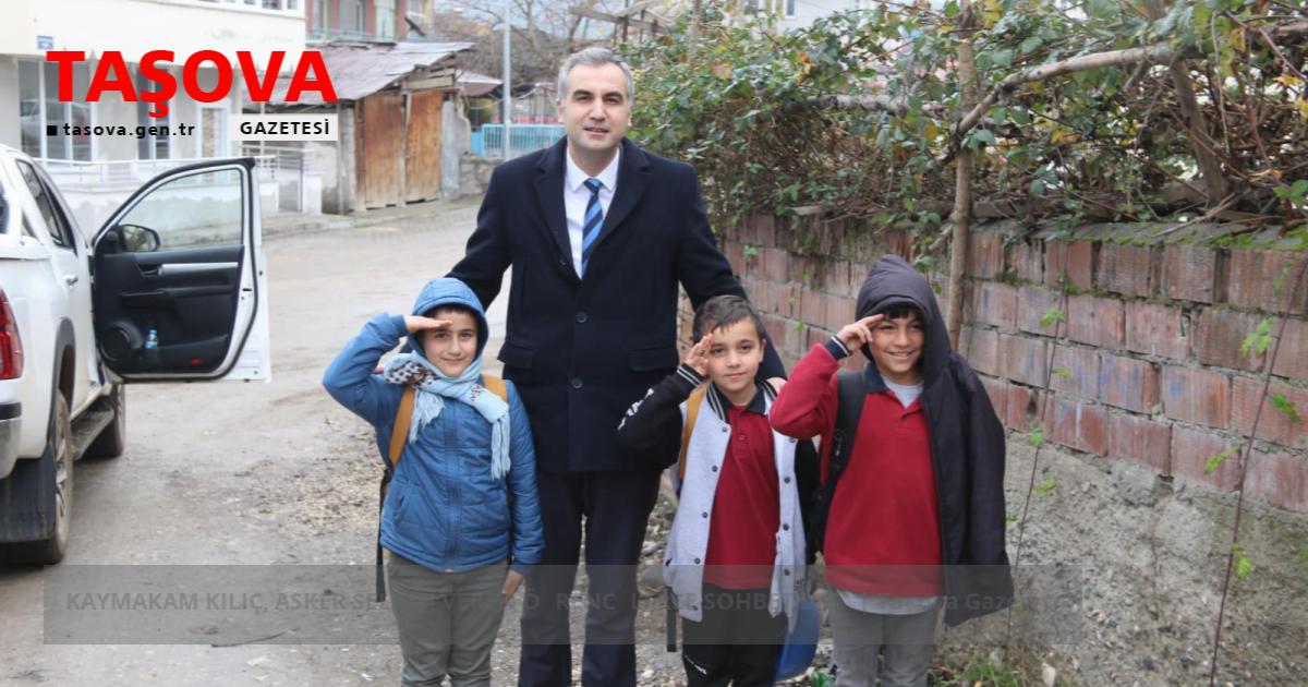 KAYMAKAM KILIÇ, ASKER SELAMI VEREN ÖĞRENCİLERLE SOHBET ETTİ | Taşova ...